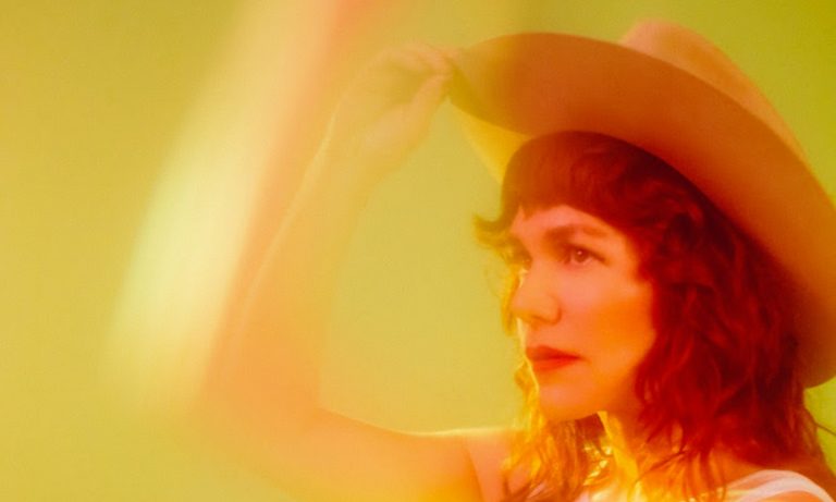 Jenny Lewis Spreads Happiness On New Album ‘Joy’All’ | uDiscover
