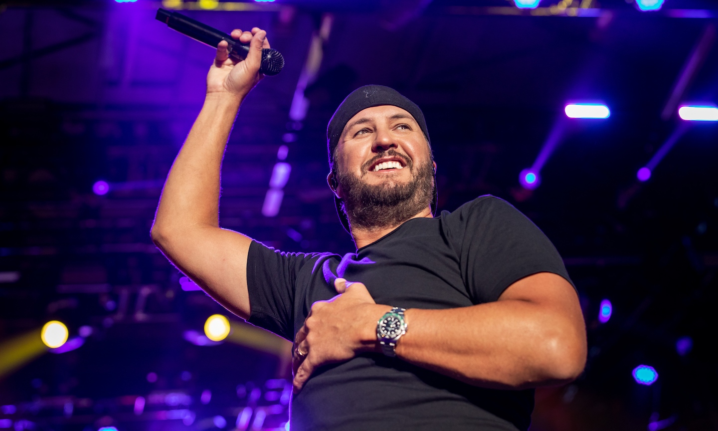 Luke Bryan Raises A Glass In ‘But I Got A Beer In My Hand’ Video
