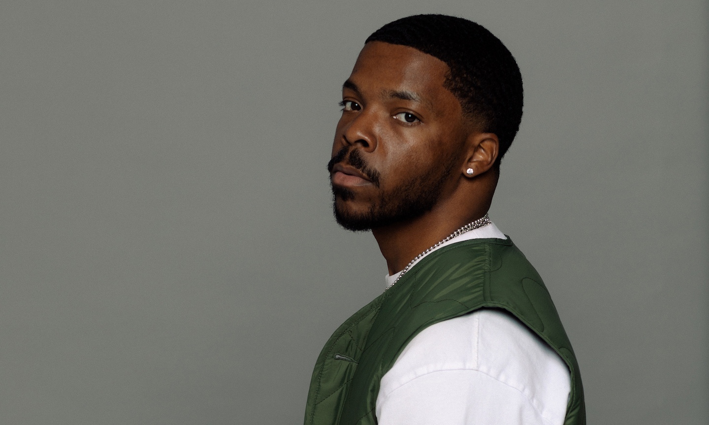 DSTRCT Releases ‘Loveless,’ Announces ‘Installation 002’