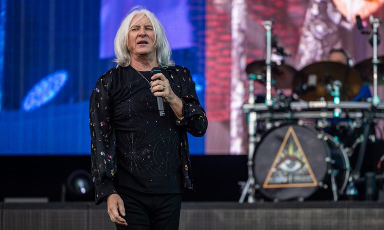 Joe Elliott Of Def Leppard Picks Five Records He Can’t Live Without