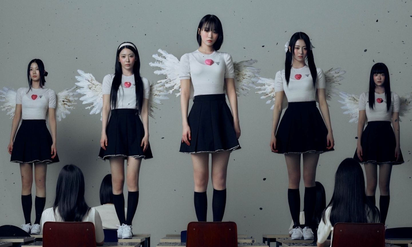 LE SSERAFIM Unveils English ‘Eve, Psyche & The Bluebeard’s Wife’