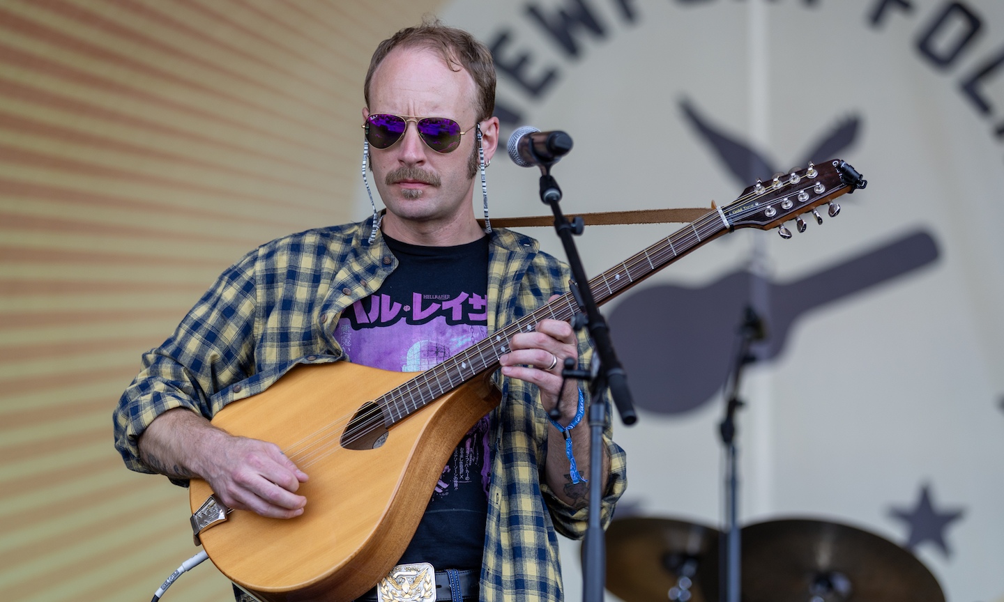 Deer Tick Stop By ‘CBS This Morning’ To Perform ‘Emotional Contracts’