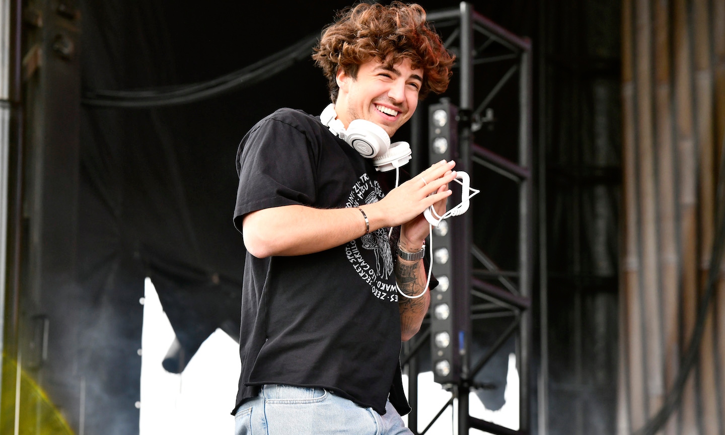 Surf Mesa Recruits Stevie Appleton For ‘First Time’