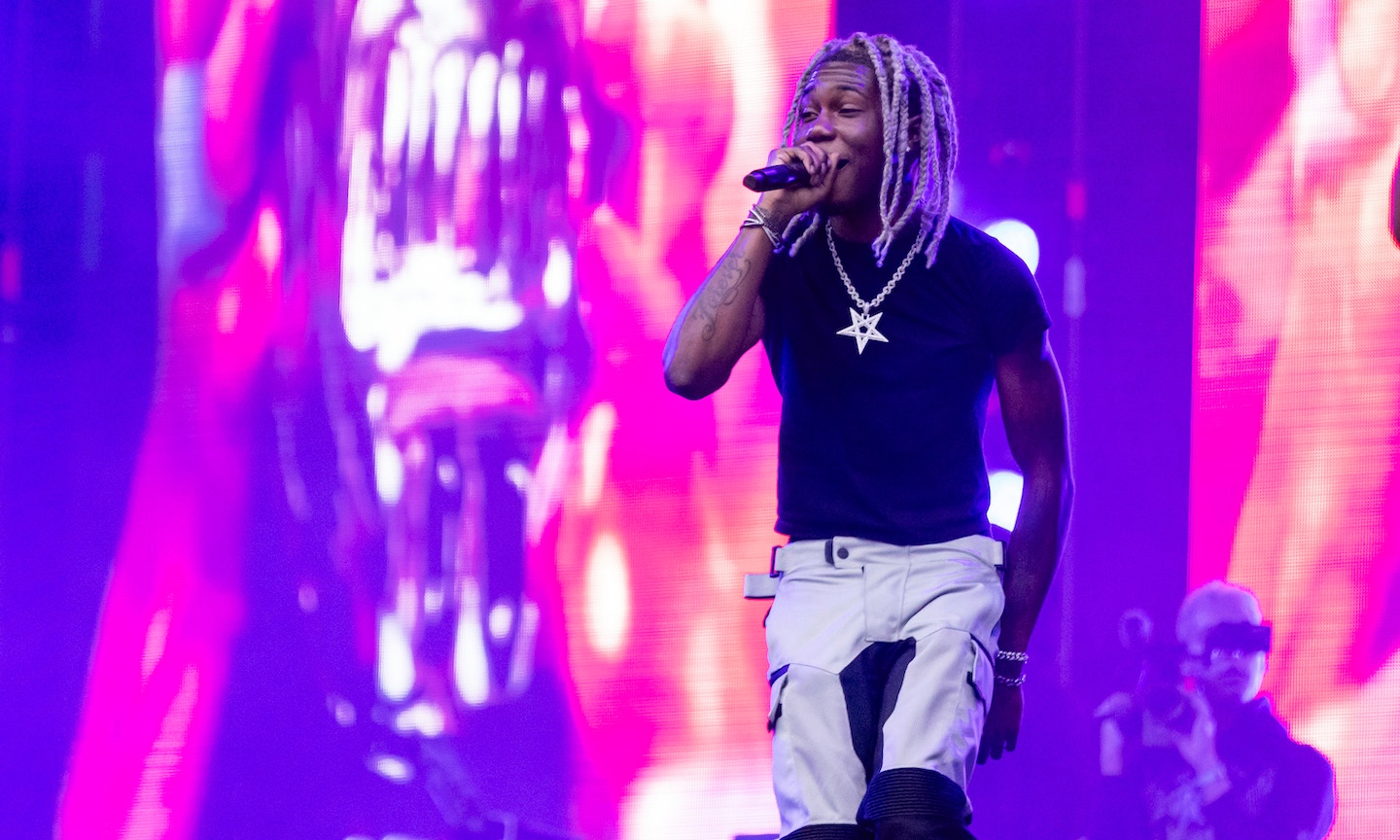 Destroy Lonely Shares ‘If Looks Could Kill (Directors Cut)’