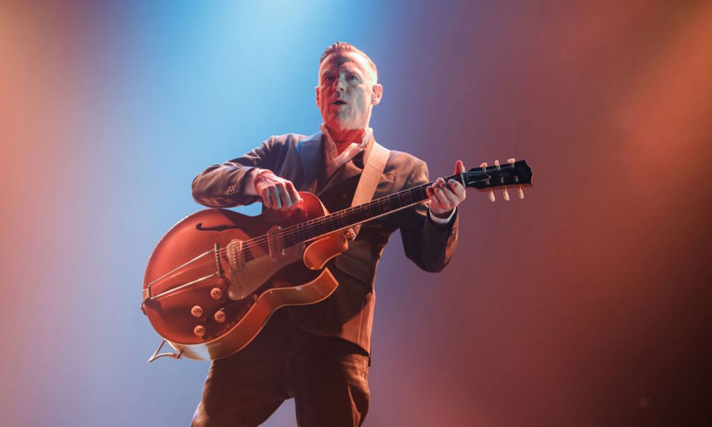 Bryan Adams Announces UK And Ireland Tour For 2024