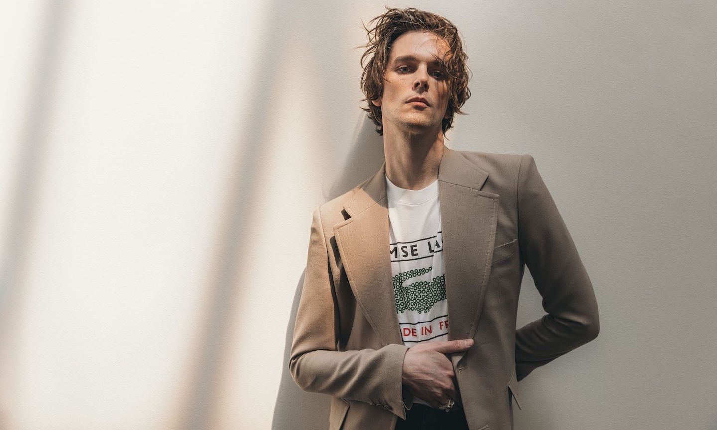 iDKHOW Announces ‘Gloom Division,’ Shares ‘What Love?’