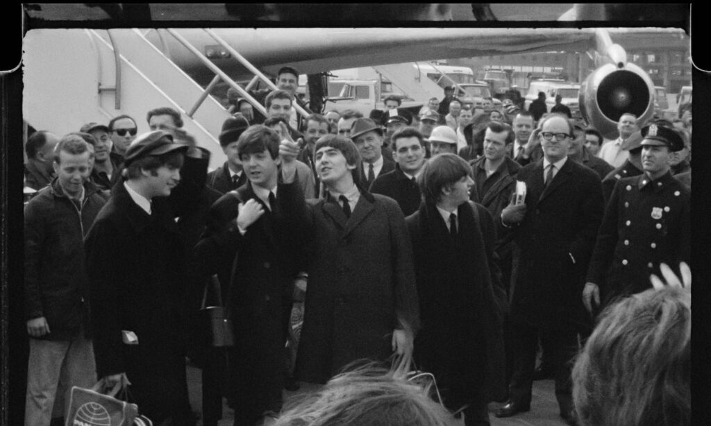 'Voulez-Vous': The Story Behind The ABBA Song | uDiscover