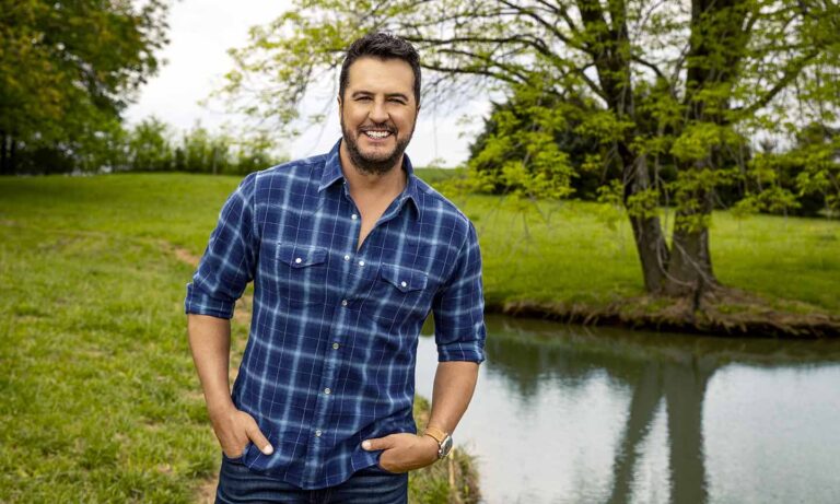 Luke Bryan's Single 'Country Song Came On' Hits Country Radio