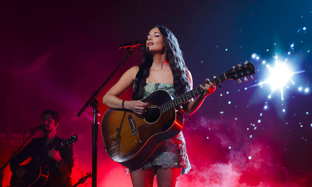 'Move It On Over': Hank Williams Changes Country Music Forever